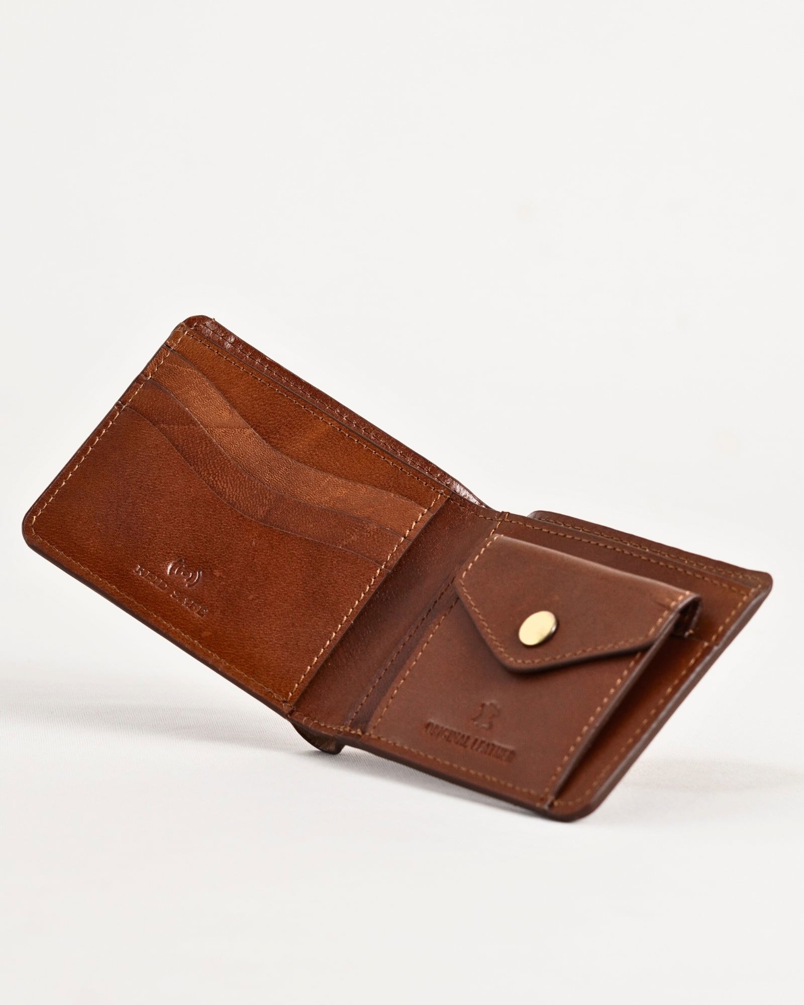 Belford England Wallets: The Beauty of Fine Leather